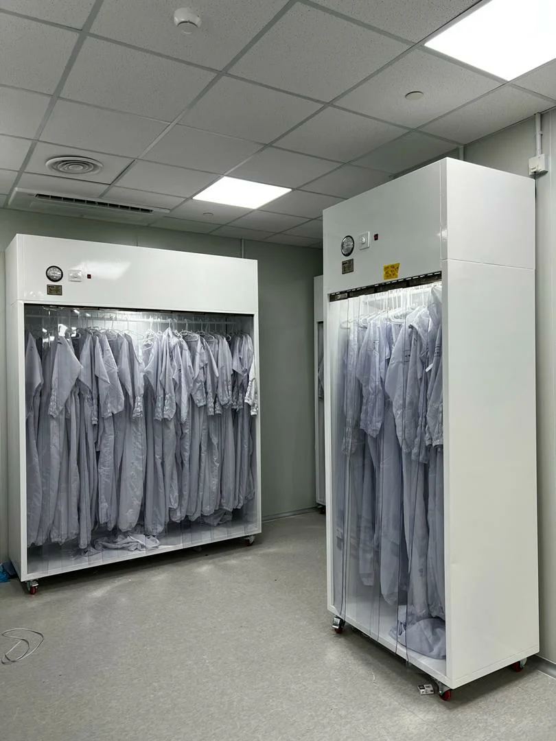 Cleanroom Jumpsuit Storage Cabinet - Vicfil Sdn Bhd